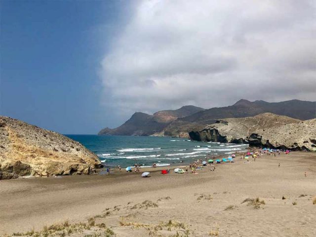 Playa de Mónsul - Joya del Parque Natural Cabo de Gata en Almería